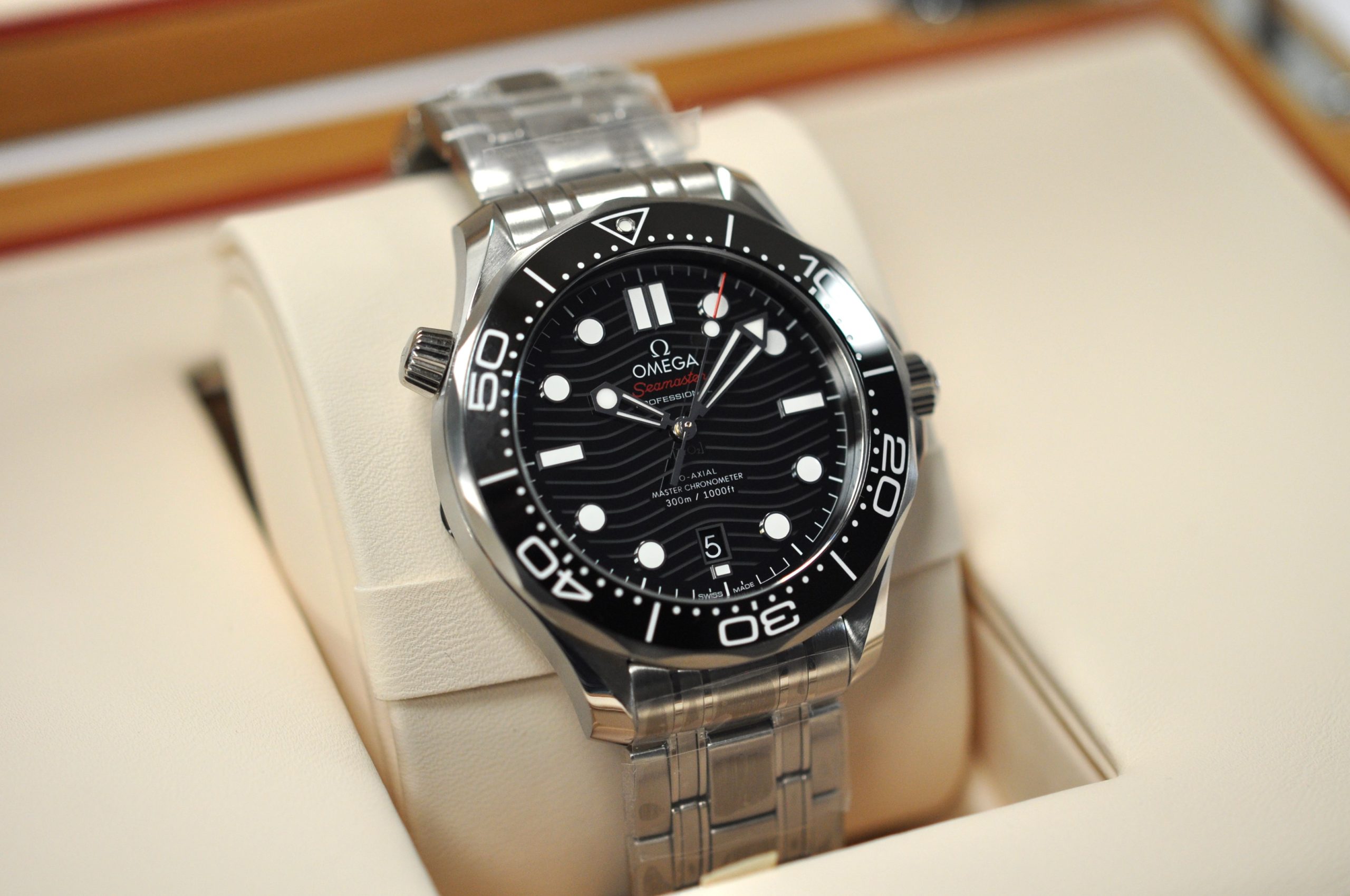 Omega New 2024 Seamaster Diver 42 21030422001001 - Hackett Watches