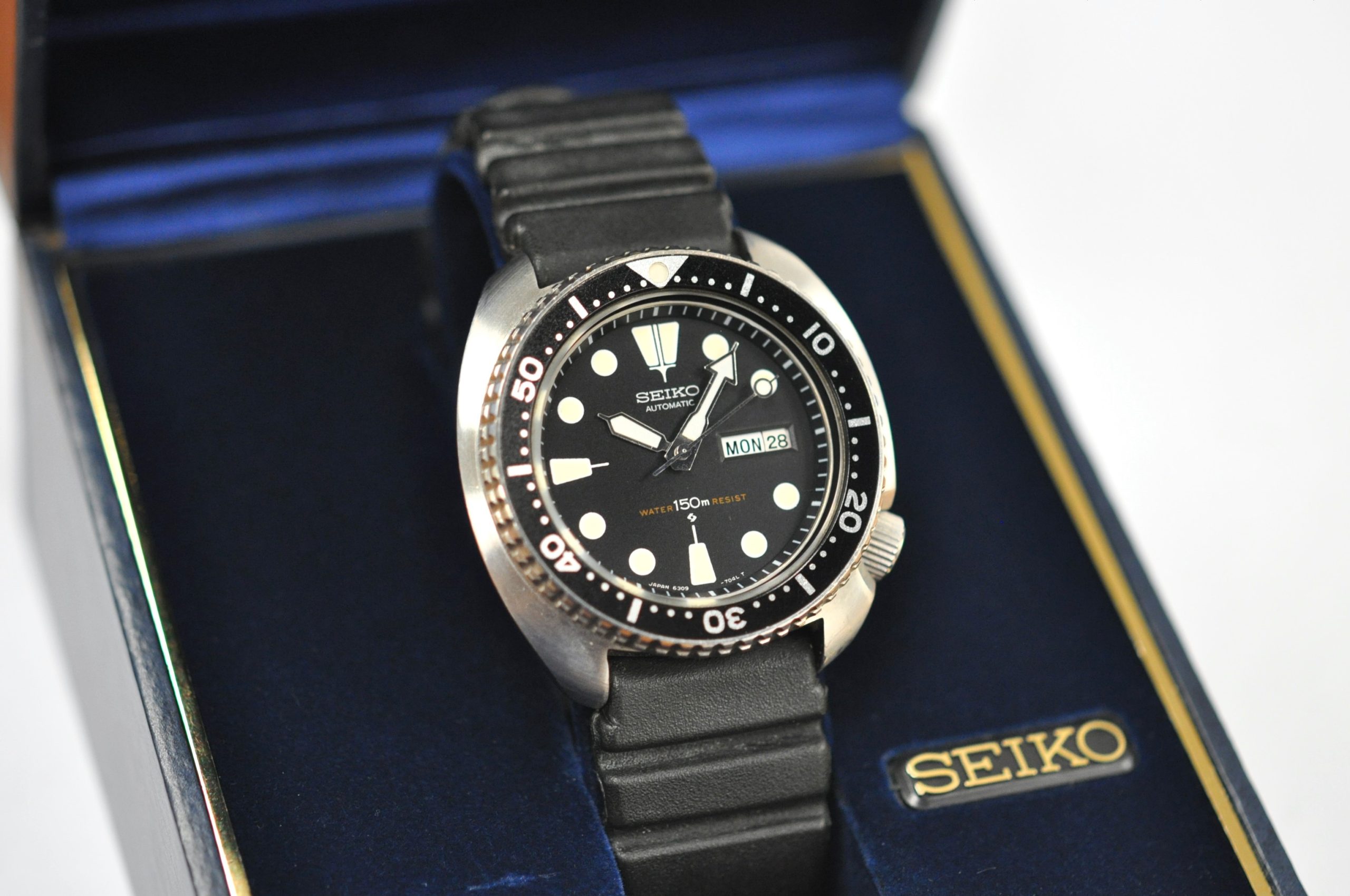 Grand Seiko/Seiko 1979 Vintage Turtle Diver 6309-7049 - Hackett Watches
